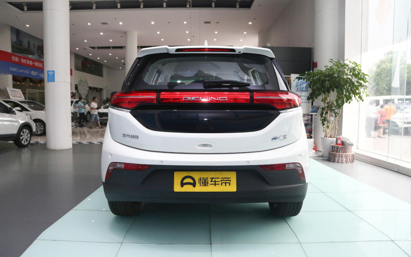 Купить электромобиль в Украине. Новые электромобили из Китая